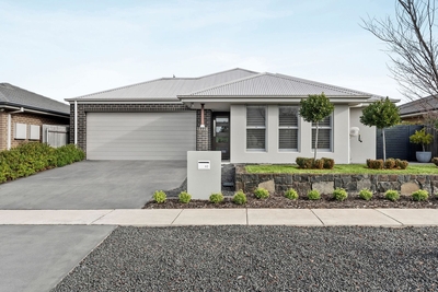 Sold 62 Greg Urwin Circuit, Casey, ACT 2913 for $1,045,000 on 29 Jul, 2023