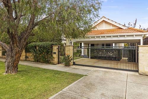 146 Real Estate Properties for Sale in Cottesloe, WA 6011