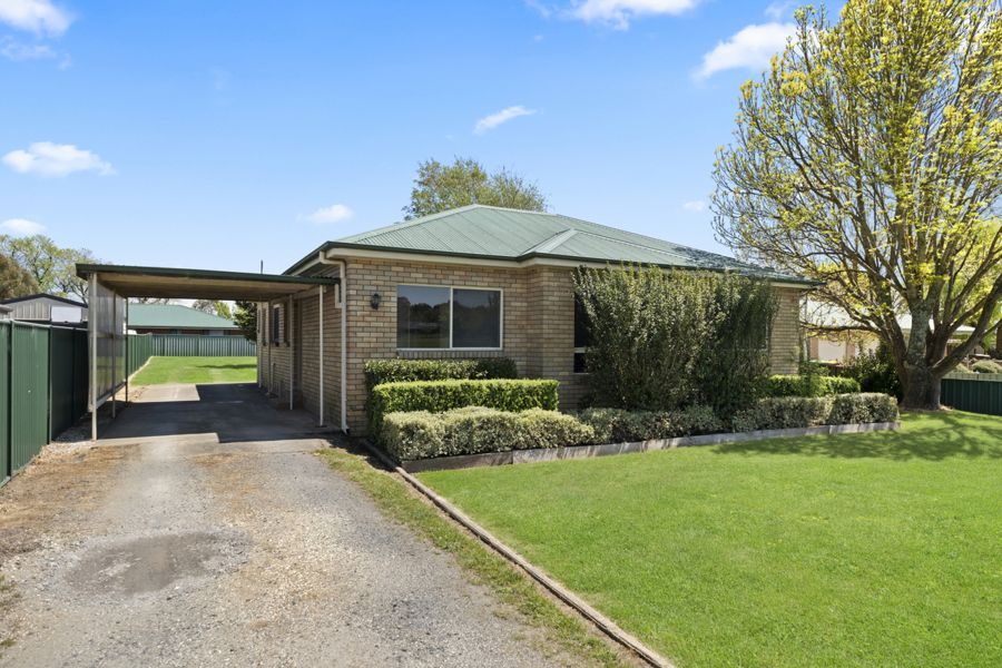 Sold 3A Clifton Street, Crookwell, NSW 2583 for Contact Agent on 12 Feb ...
