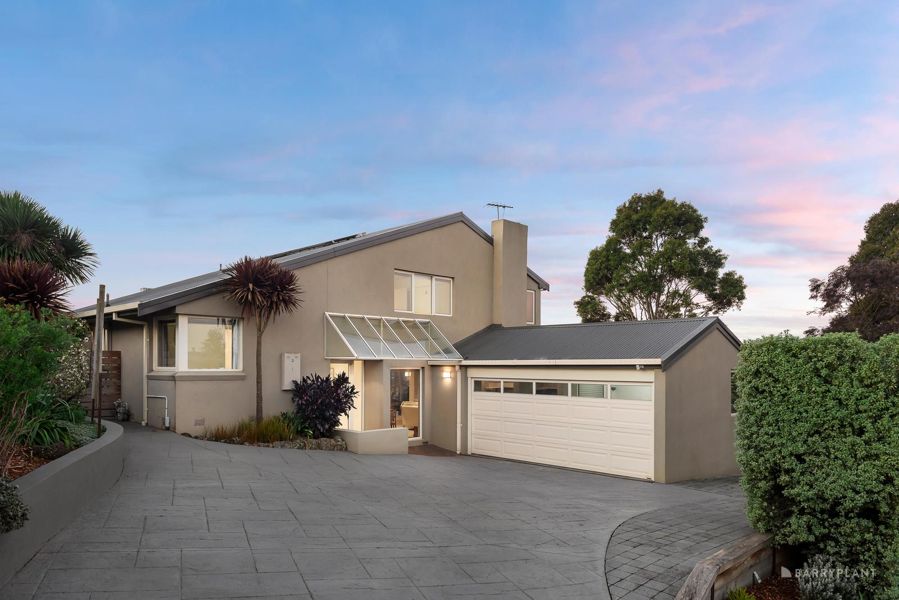 Sold 138 Landscape Drive, Doncaster East, VIC 3109 for $2,085,000 on 31 ...