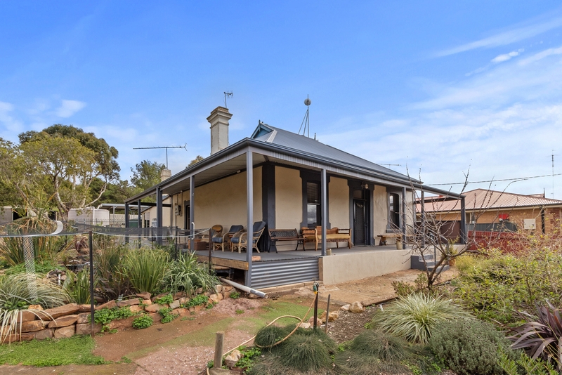 10 Real Estate Properties for Sale in Eudunda, SA 5374