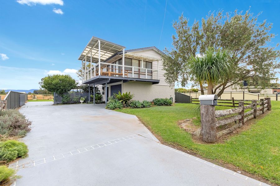 Sold 9 Bailey Avenue, Greenwell Point, NSW 2540 for $800,000 on 13 Sep ...