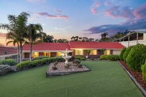 Sold 50 Wynn Vale Drive, Gulfview Heights, SA 5096 for $1,365,000 on 20 ...