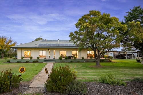36 Real Estate Properties for Sale in Howlong, NSW 2643