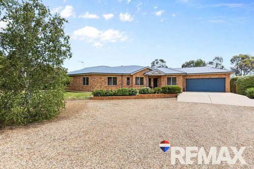 50 Real Estate Properties for Sale in Junee, NSW 2663