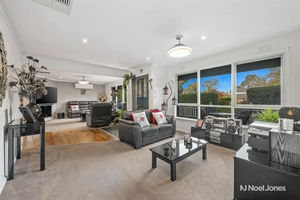 Sold 31 Hawthory Road, Kilsyth, VIC 3137 for $965,000 on 29 May, 2025