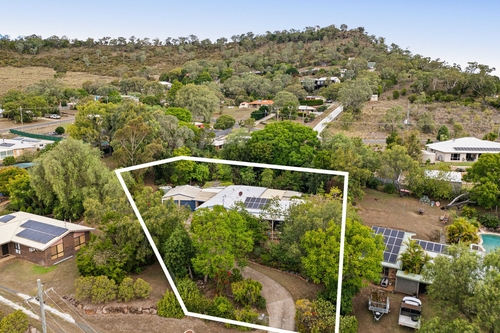 27 Houses for Sale in Oakey, QLD 4401