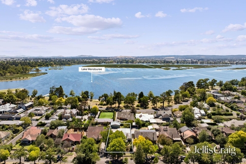 192 Houses for Sale in Lake Wendouree, VIC 3350