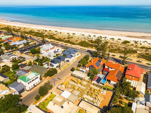 35 Real Estate Properties for Sale in Largs Bay, SA 5016