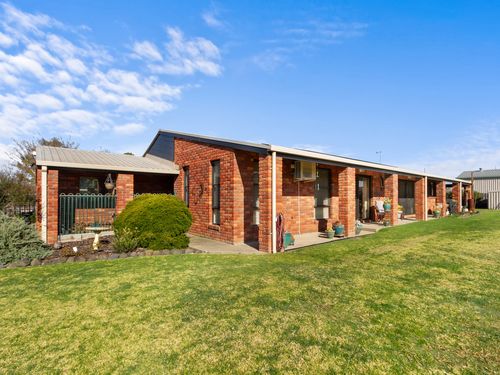 54 Houses for Sale in Maffra, VIC 3860