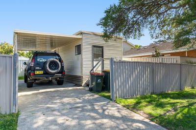 21 Kevin Street, Mannering Park, NSW 2259 for Sale | view.com.au