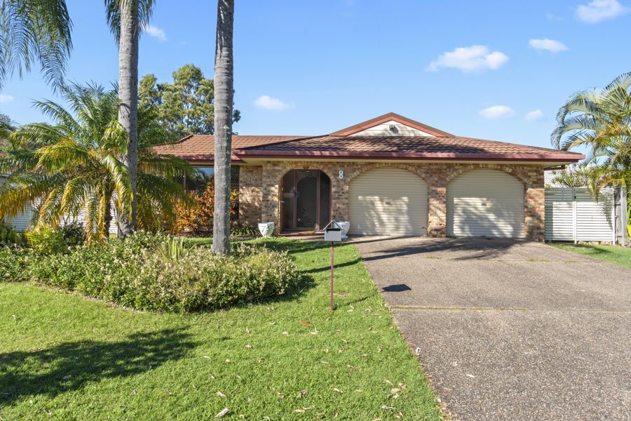 Sold 8 Turtle Street, Mermaid Waters, QLD 4218 for $1,580,000 on 06 Jul ...