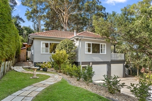 Sold 44 Greenslopes Avenue, Mount Pleasant, NSW 2519 for $1,210,000 on ...