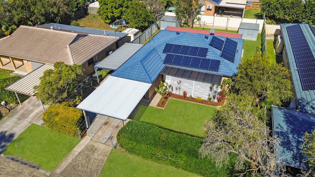 Sold 327 Cliveden Avenue, Oxley, QLD 4075 for $770,000 on 09 Sep, 2024