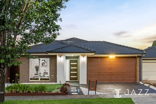 819 Houses for Sale in Point Cook, VIC 3030