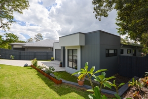 Sold 32 Willow Road West, Redbank Plains, QLD 4301 for $643,500 on 08 ...