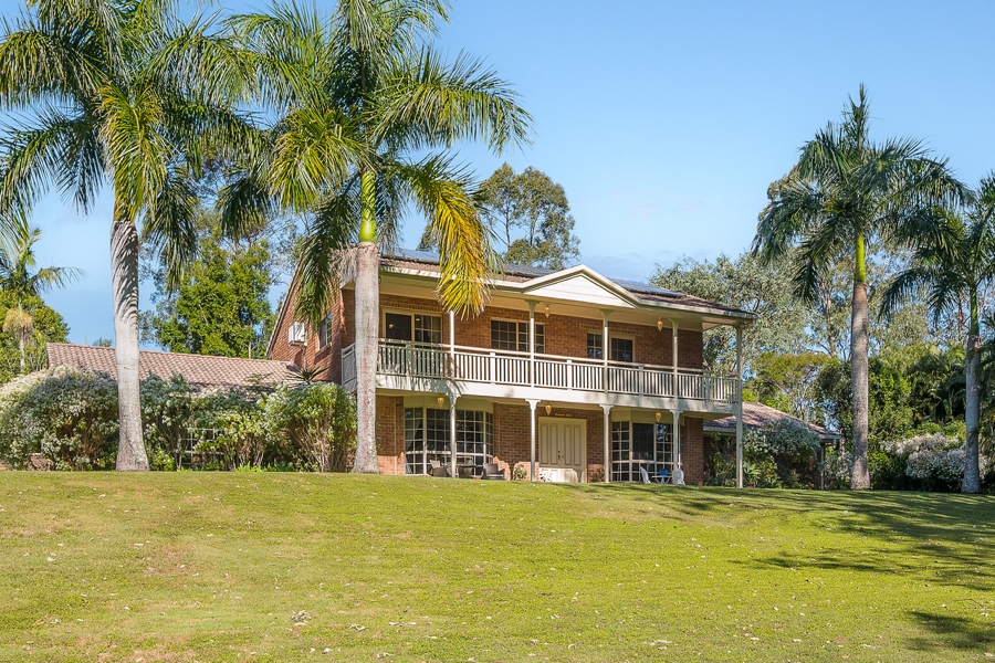 Sold 31 Greenwood Crescent, Samford Valley, QLD 4520 for $1,900,000 on ...