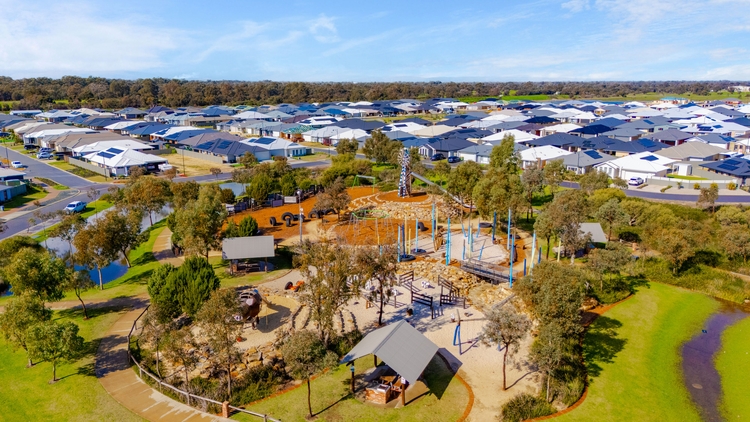Sold 7 Nevin Road, South Yunderup, WA 6208 for $775,000 on 15 Jan, 2026