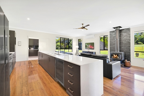 124 Houses for Sale in Tamborine Mountain, QLD 4272