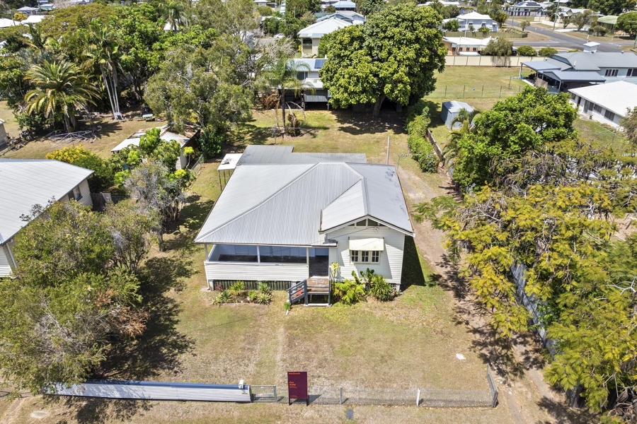 Sold 8 Beatrice Street, Walkervale, QLD 4670 for $485,000 on 19 Nov, 2024