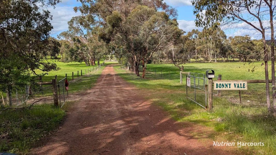 466 Crest Hill Road, Mooliabeenee, WA 6504 for Sale | view.com.au