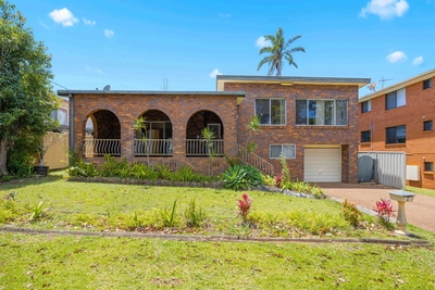 Explore Mort Street, Port Macquarie, NSW - 2444 - view.com.au