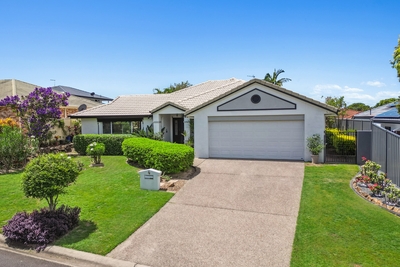 Explore Rainbow Fern Court, Robina, QLD - 4226 - view.com.au