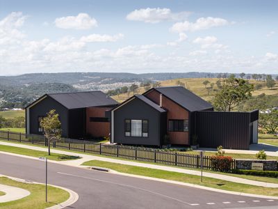 Explore Summit Drive, Mount Rascal, QLD - 4350 - view.com.au