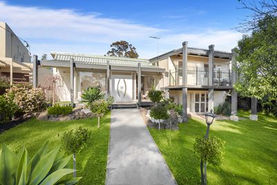 Explore Ailsa Court, Balwyn North, VIC - 3104 - view.com.au