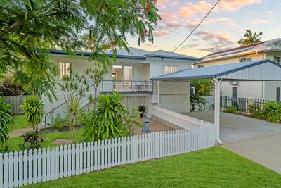 Explore Parry Street, Belgian Gardens, QLD - 4810 - view.com.au