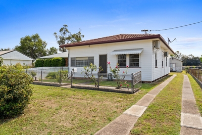Explore Aberdeen Street, Scone, NSW - 2337 - view.com.au