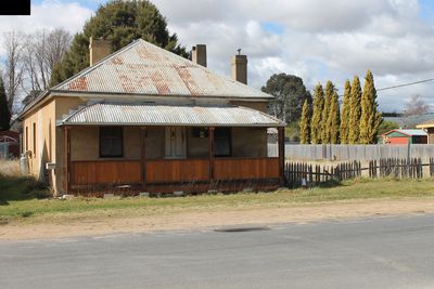 Explore Wallace Street, Braidwood, NSW - 2622 - view.com.au