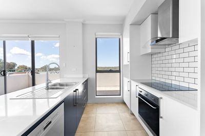 Explore Walker Street, Helensburgh, NSW - 2508 - view.com.au