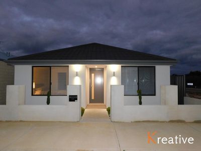 Explore Nadilo Drive, Spearwood, WA - 6163 - view.com.au