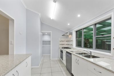 Explore Arthur Street, Thirroul, NSW - 2515 - view.com.au