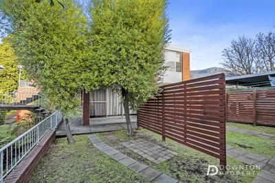 Explore Davey Street, South Hobart, TAS - 7004 - view.com.au