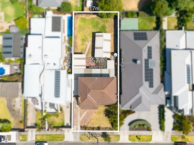 Explore Parkside Crescent, Seaholme, VIC - 3018 - view.com.au