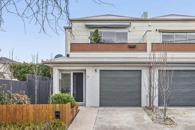 Explore Little Ruby Street, Preston, VIC - 3072 - view.com.au