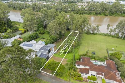 Explore Robertson Place, Fig Tree Pocket, QLD - 4069 - view.com.au