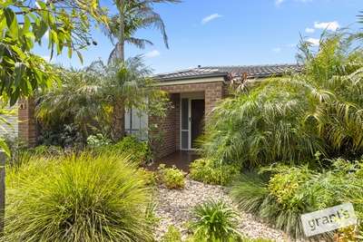 Explore Pendle Close, Narre Warren South, VIC - 3805 - view.com.au