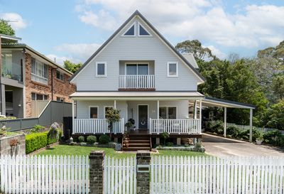 Explore Maidstone Street, Helensburgh, NSW - 2508 - view.com.au