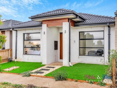 Explore Viola Drive, Rockbank, VIC - 3335 - view.com.au