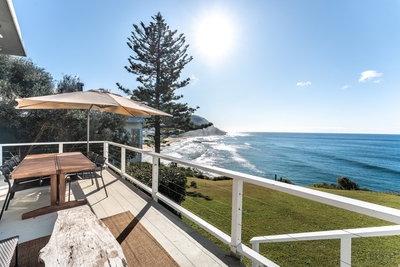 Explore Kallaroo Avenue, Stanwell Park, NSW - 2508 - view.com.au