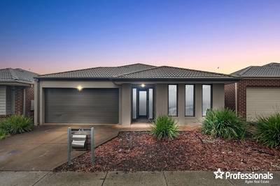 Explore Avonmore Way, Weir Views, VIC - 3338 - view.com.au