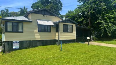 Explore Henry Street, Tully, QLD - 4854 - view.com.au