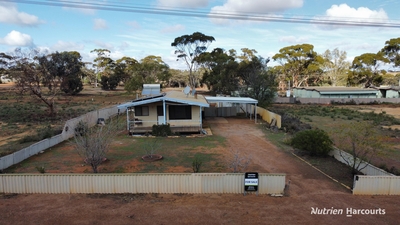 Explore Lenneberg Street, Marvel Loch, WA - 6426 - view.com.au