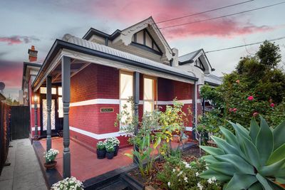 Explore Arthurton Road, Northcote, VIC - 3070 - view.com.au