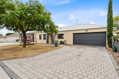 Explore Salmar Way, Westminster, WA - 6061 - view.com.au