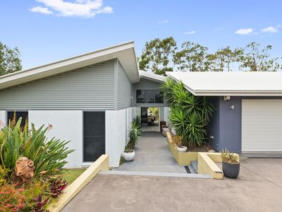 Explore Summit Drive, Springfield Lakes, QLD - 4300 - view.com.au