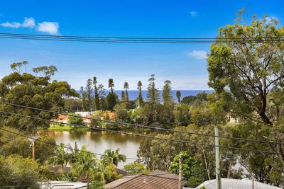 Explore Hillside Road, Avoca Beach, NSW - 2251 - view.com.au
